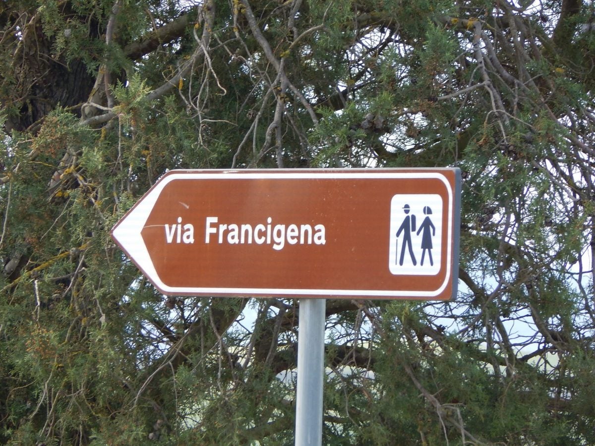 Walking the Via Francigena Pilgrimage Route in Tuscany