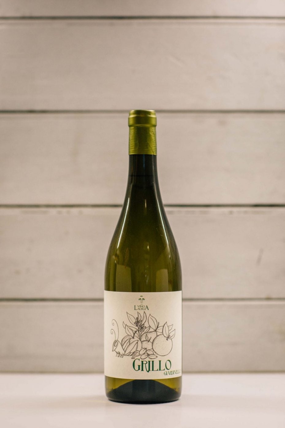 A selection of our favourite white wines from Italy - Flavours Holidays